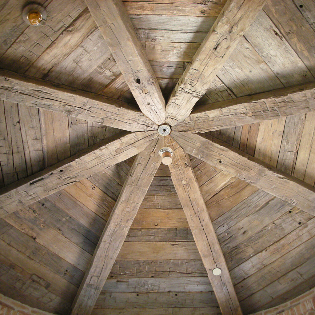 Luxury Classic Beams - Veser Antique Woods